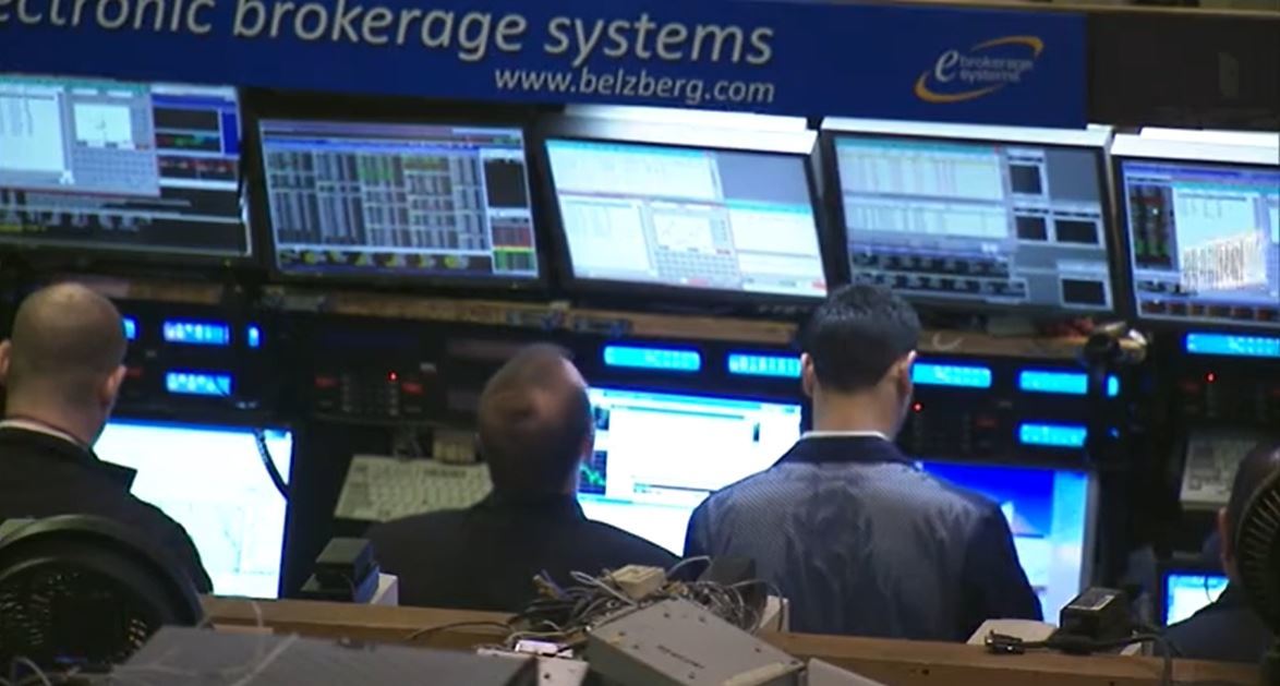 경기침체 우려에 뉴욕증시 폭락…나스닥 4.29%↓ - SBS Biz