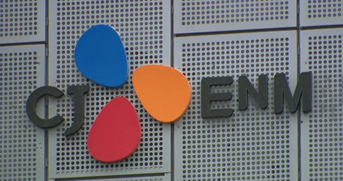 [씨레라] ‘어닝쇼크·신저가’ 골머리 강호성 CJ ENM 대표…‘격려금’ 노이로제 안동일 현대제철 대표 - SBS Biz