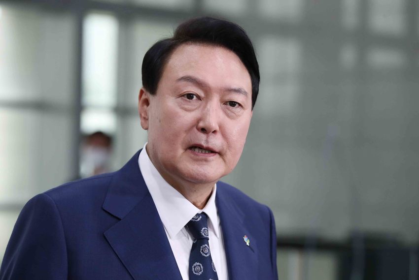 尹국정수행, 긍정 47.6%, 부정 47.9%…취임 후 첫 '데드크로스' - SBS Biz