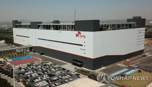 충북도, SK하이닉스 M15X 신규공장 투자 지원…"TF 가동" - SBS Biz