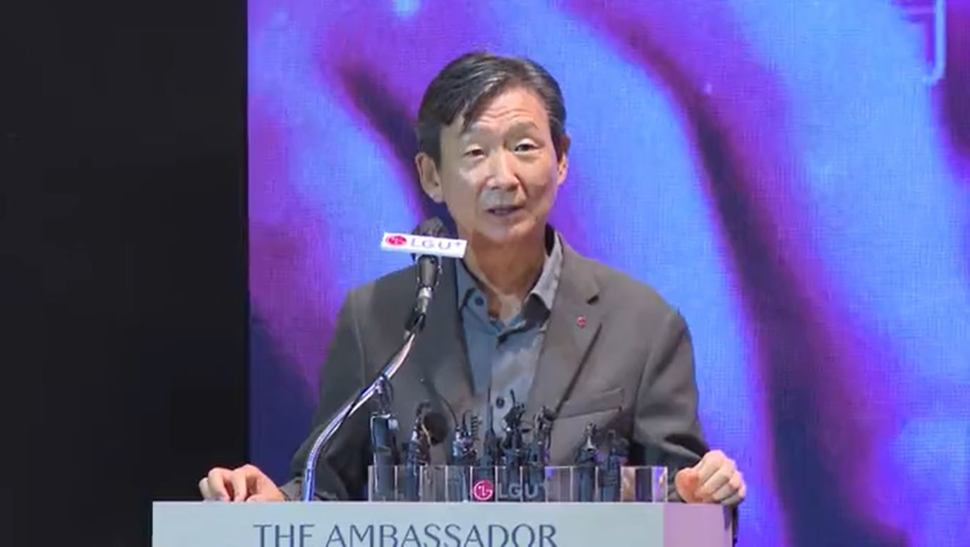 LG유플러스 OTT 등 플랫폼 강화…삼성전자 RE100 가입 - SBS Biz