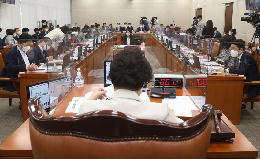 '잇단 오류' 차세대 복지시스템 개발 LG CNS 대표 "책임 통감한다" - SBS Biz