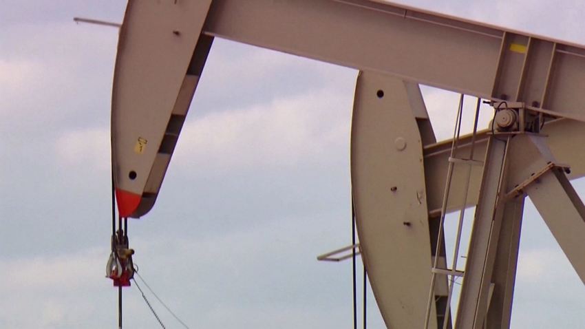 美 원유 재고 급증에 유가 하락…WTI 0.59%↓ - SBS Biz