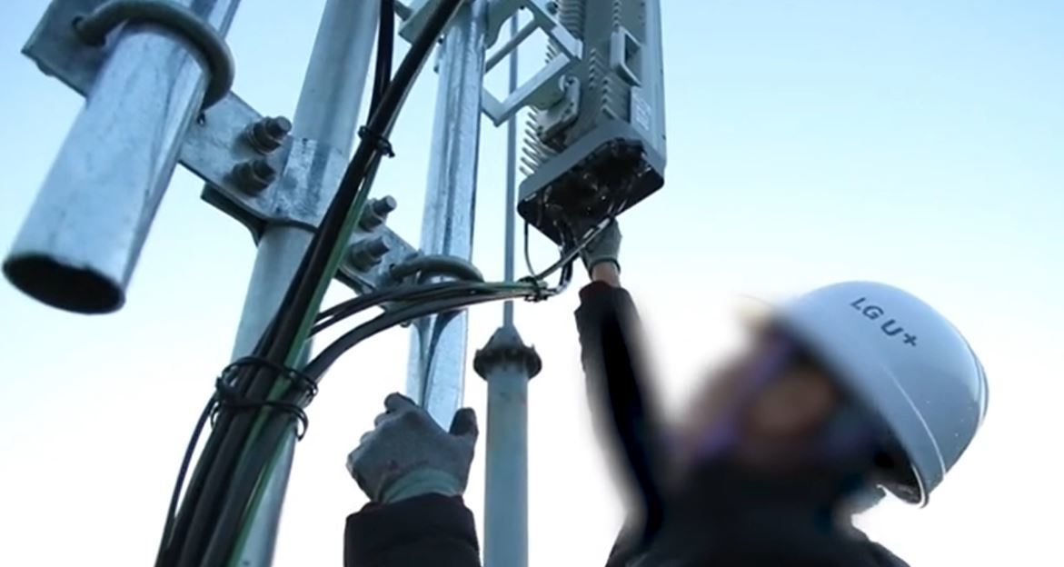 돈 안 되는 '진짜 5G' 외면한 이통사…KT·LG 주파수 회수 - SBS Biz