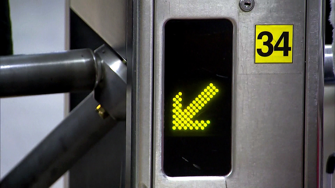 [집중진단] "65세면 청춘이지"…지하철 무임승차 65세→70세 올릴까 - SBS Biz