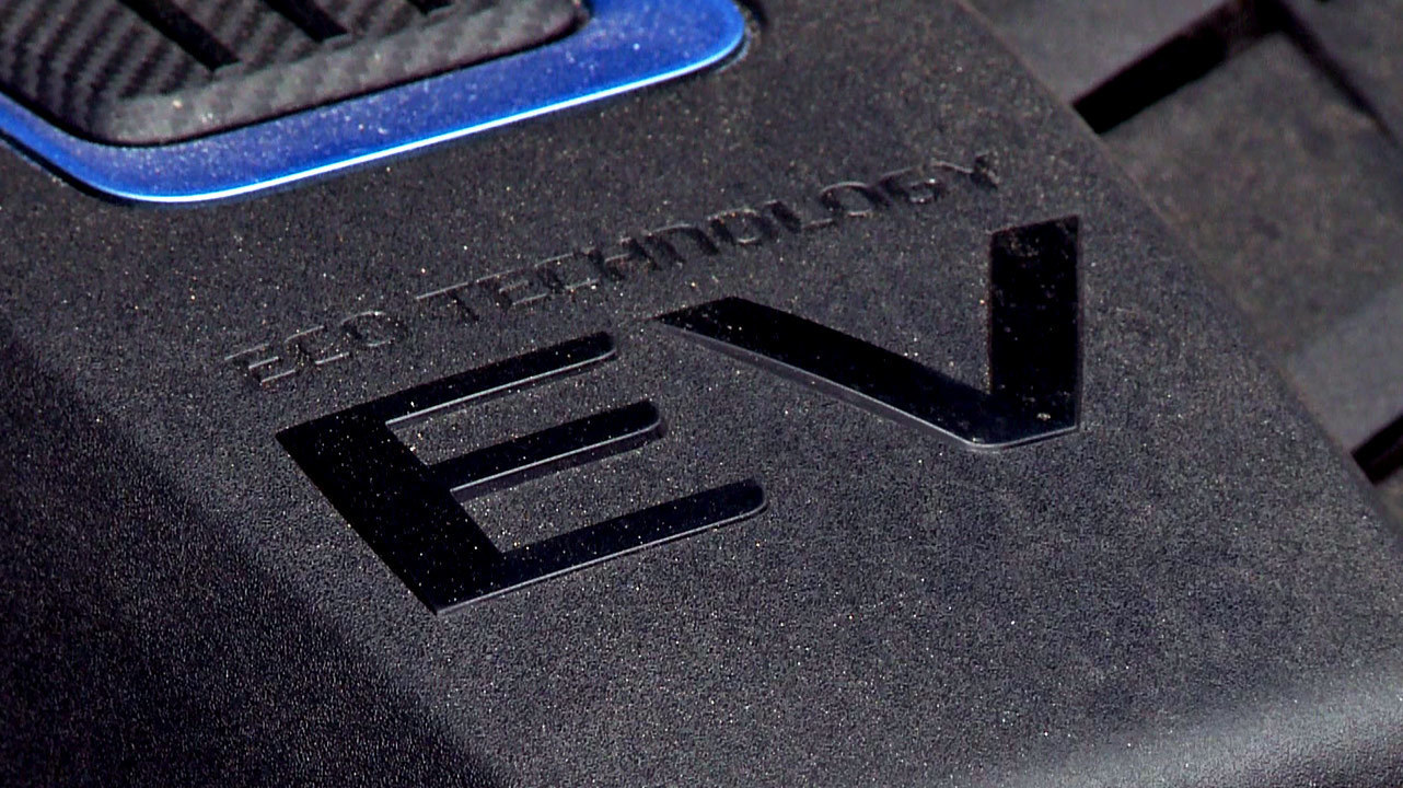 [조간브리핑] 아세안 전기차 시장 뺏겼다…韓 9.5% vs 中 70.4% - SBS Biz