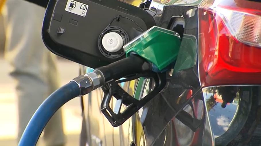 국제유가 3개월만에 80달러돌파…인플레 악재 산적 - SBS Biz