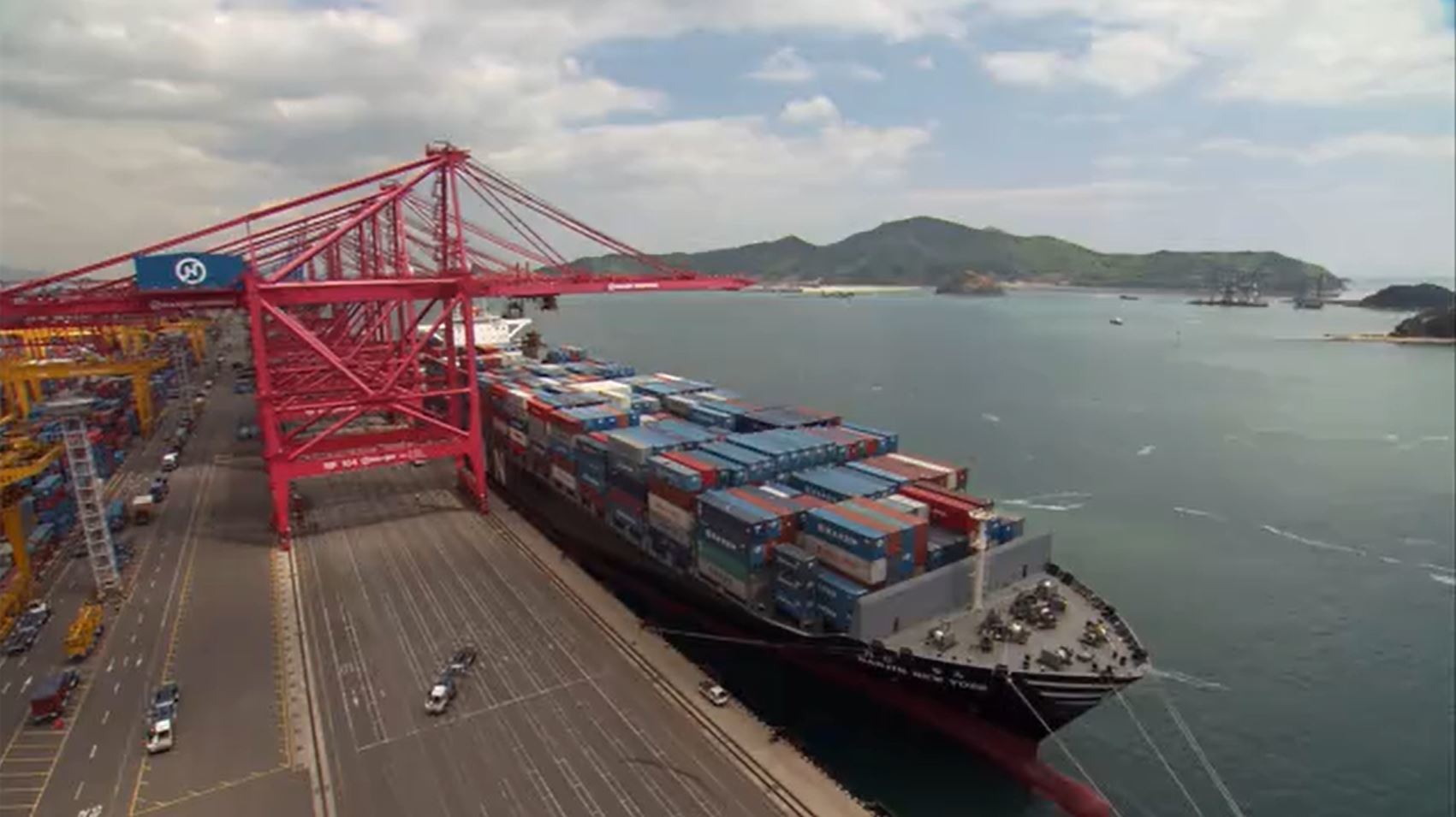 수출로 먹고사는데…감소 폭 OECD 4위 - SBS Biz