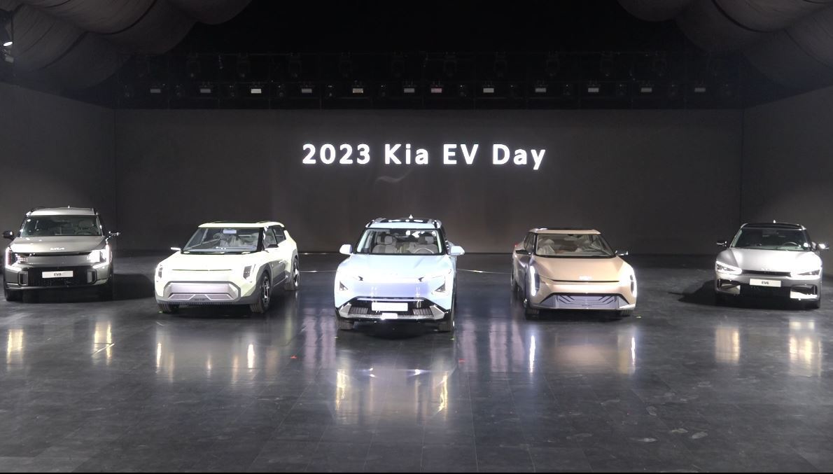 그 가격이면 나도 내년에?...3천만원대 기아 EV 나온다? - SBS Biz