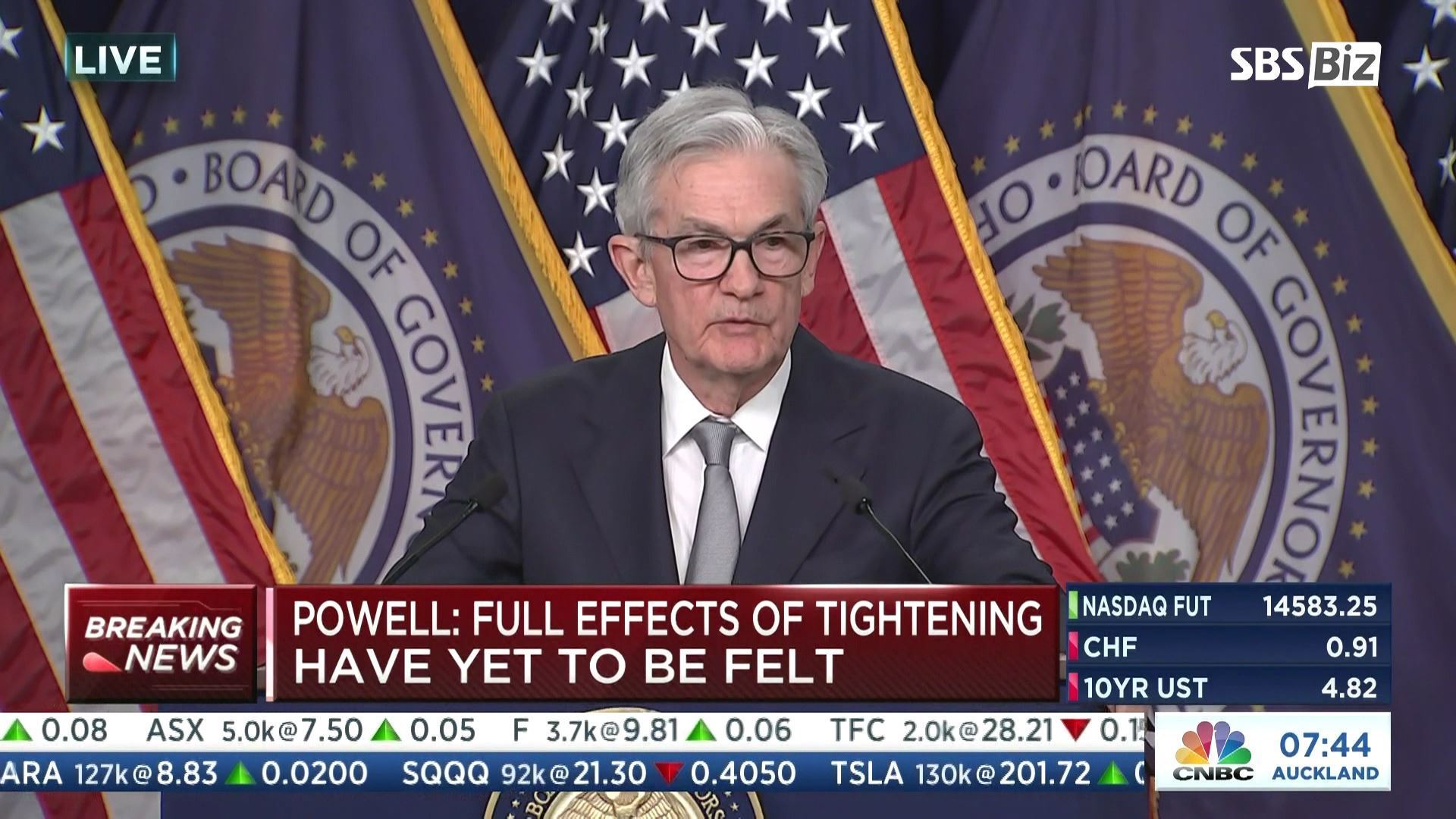 [풀영상] 파월 연준의장, "FOMC, 금리인하 고려하지 않고 있다" - SBS Biz