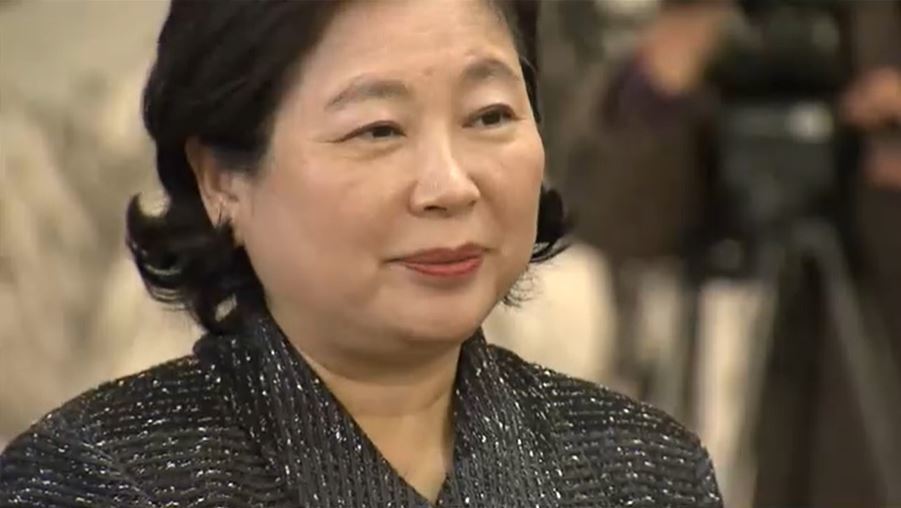 현대엘리베이터 이사회 떠나는 현정은 회장 [CEO 업&다운] - SBS Biz