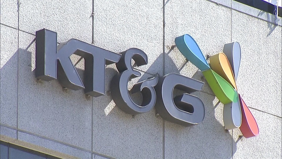 [유통팔달] 4연임 '산 넘어 산'…고민 깊어지는 KT&G 백복인 - SBS Biz