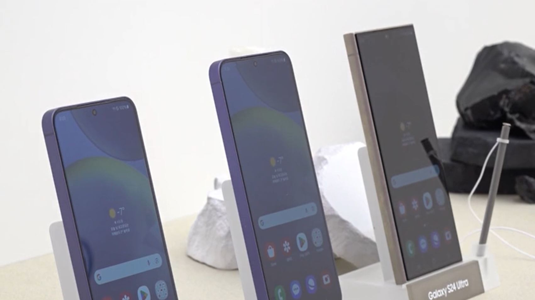 尹 '단말기 인하 압박'에도…S24 지원금 변동 없었다 - SBS Biz