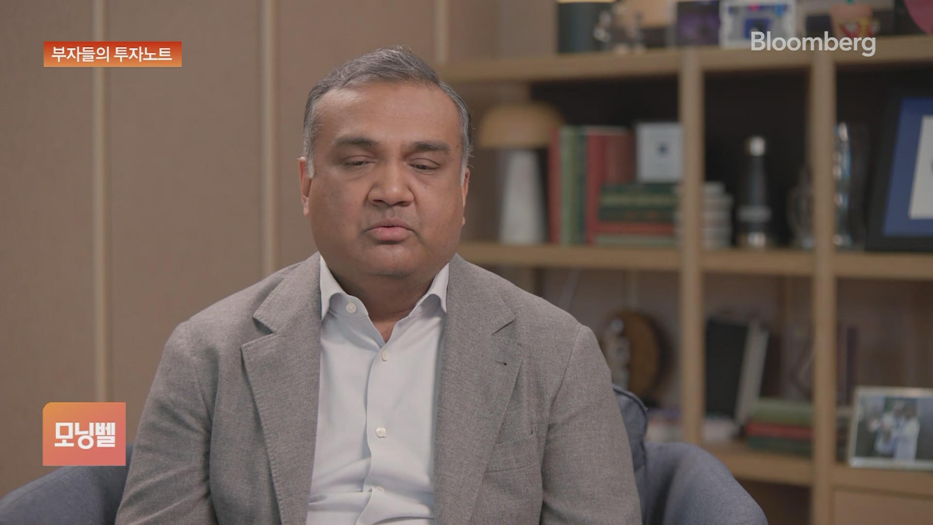 [부자들의 투자노트] 유튜브 CEO "오픈AI '소라', 유튜브 서비스 약관 위반" - SBS Biz