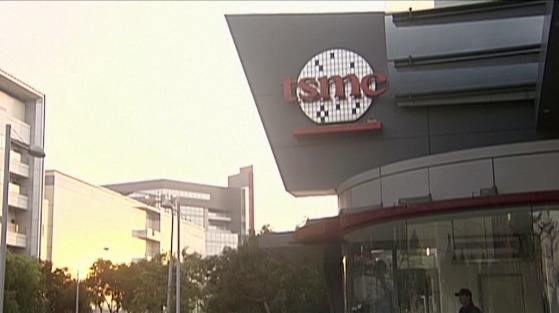 美 반도체 지원에 화답한 TSMC…삼성은 '부담' [글로벌 뉴스픽] - SBS Biz