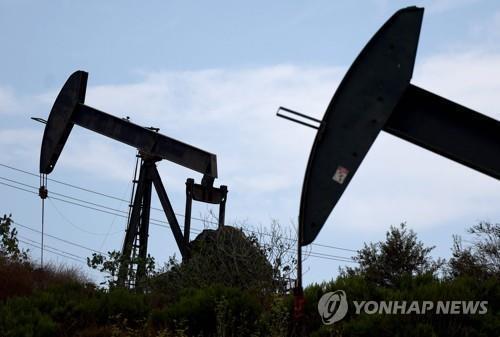 이란, 이스라엘 공격 임박 소식에 국제유가 상승…WTI 85.66달러 - SBS Biz