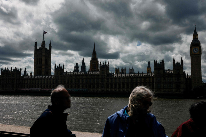 '현재 우리나라 상태는?'…英 80%, 美 63% "나빠" - SBS Biz