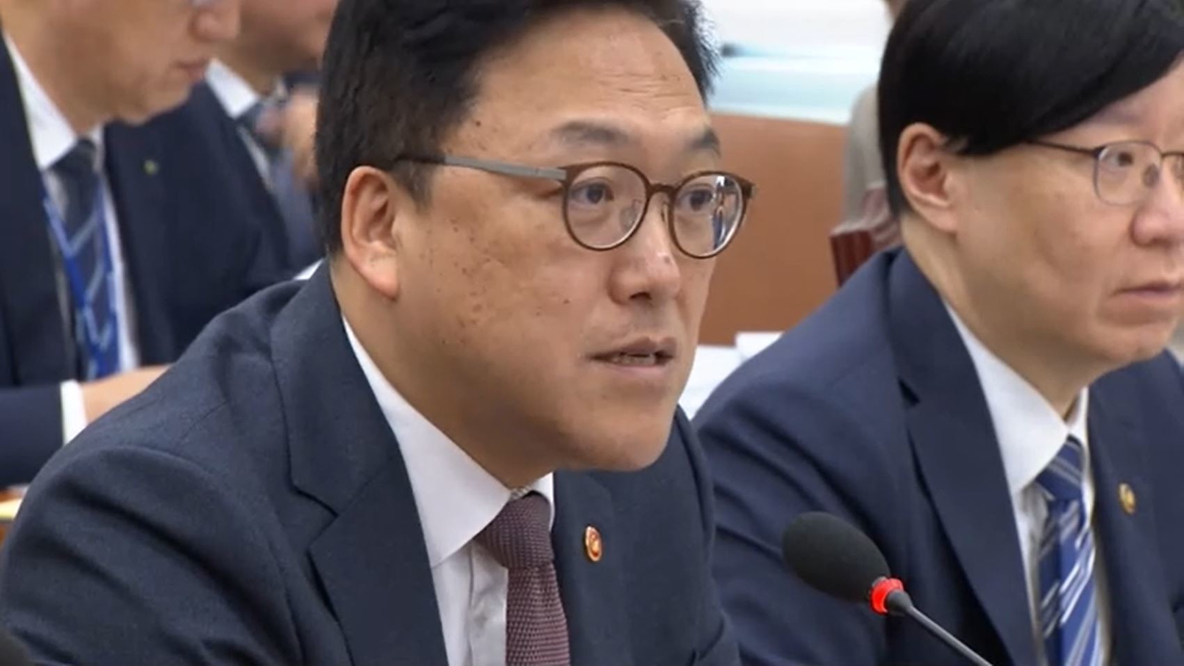 김병환 "전세대출 DSR 규제 확대, 실수요자 영향 고려" - SBS Biz