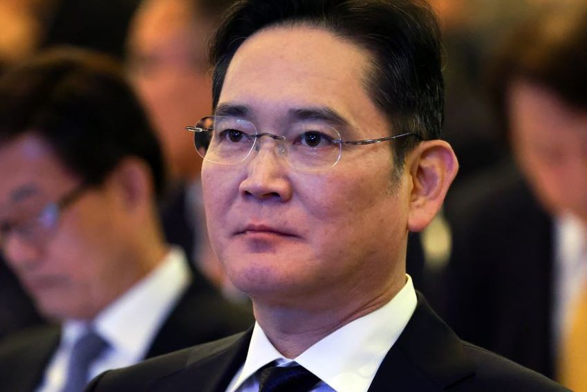 외신도 삼성전자 '위기' 진단…FT "혹독한 시험대 올라" - SBS Biz