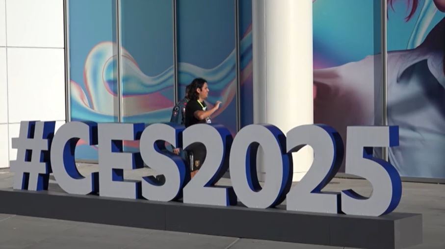 가전·로봇 모두 AI로 '몰입'…CES 개막 초읽기 - SBS Biz