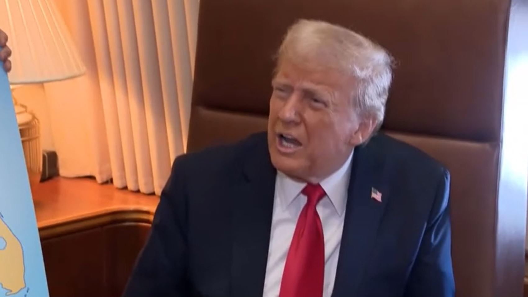 트럼프, 오늘 상호관세 서명…푸틴과 종전 협상 합의 - SBS Biz