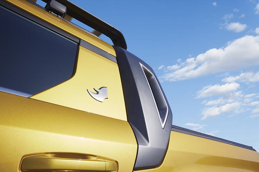 무쏘 20년 만에 부활…쌍용차, '무쏘 EV'로 화려한 귀환할까 - SBS Biz