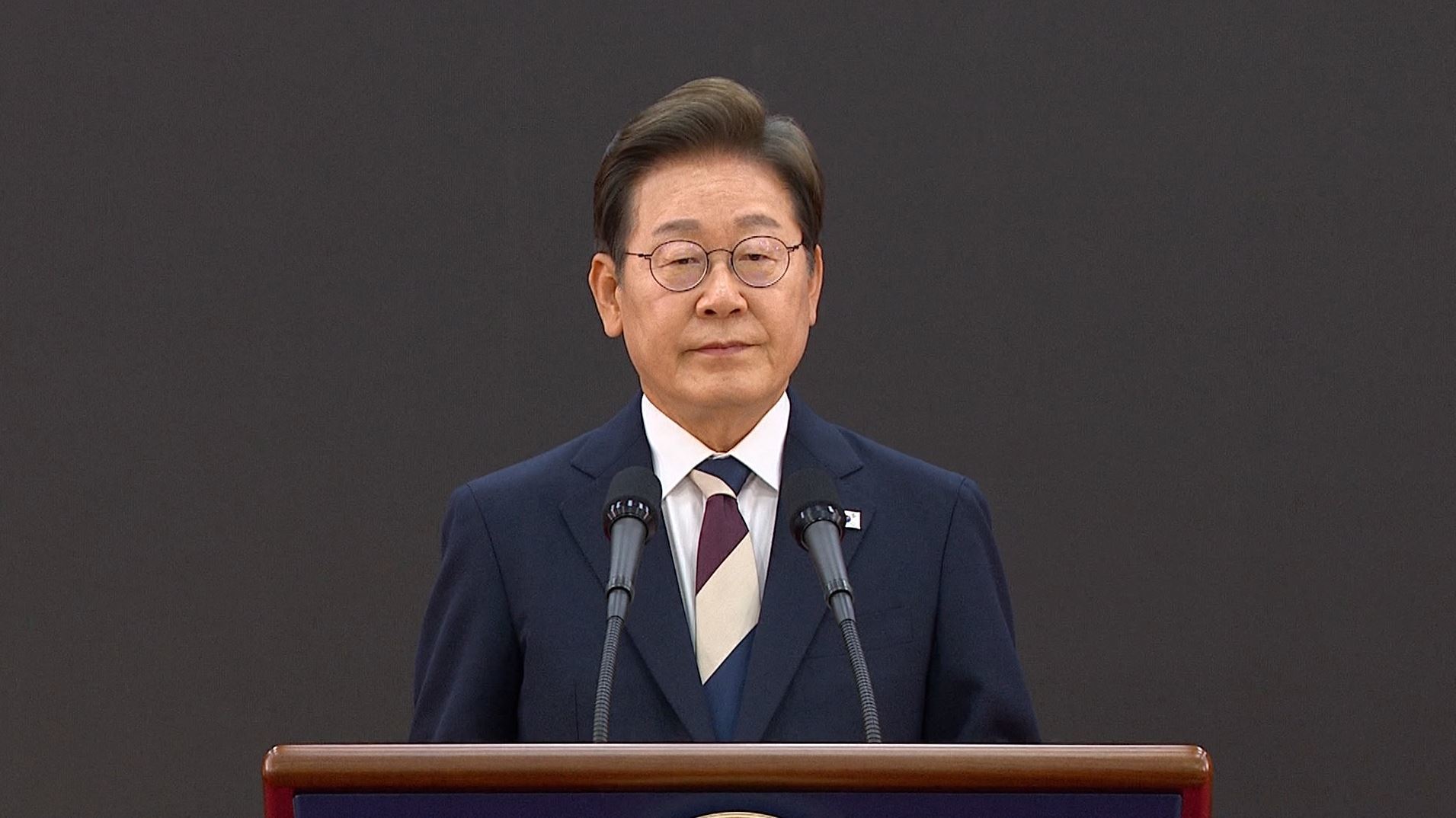 1호 지시는 '비상경제대응TF'…추가 추경에 속도 - SBS Biz