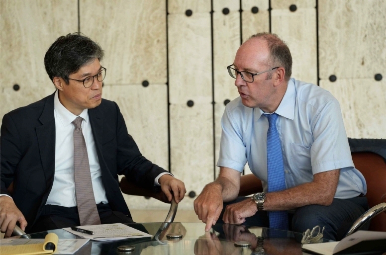 통계청, OECD통계정책위 참석…AI시대 데이터전략 논의 - SBS Biz