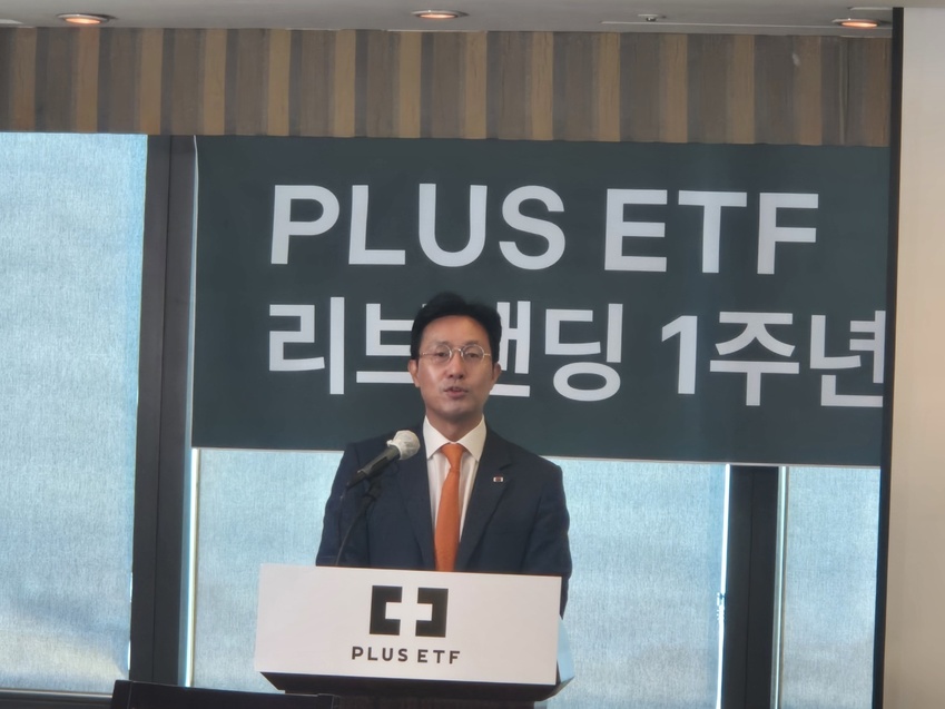 한화운용, 연내 국내·미국 고배당 ETF 출시…'배당 리딩 하우스' 목표 - SBS Biz